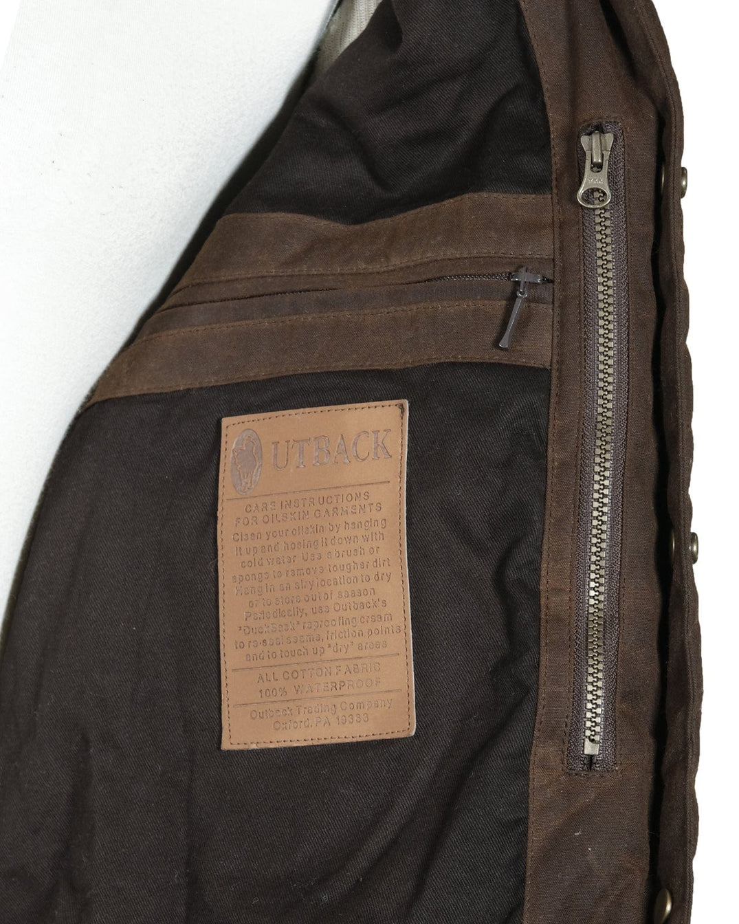 Women’s Oilskin Barn Jacket – OutbackTrading.com